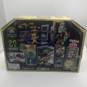 Treasure X | Toys | Treasure X Monster Gold Mega Monster Lab 2 Levels ...